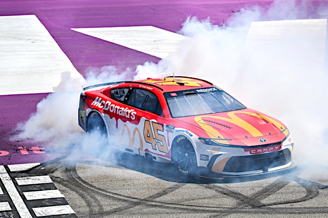 Tyler Reddick gets second win of the season in double overtime at ...