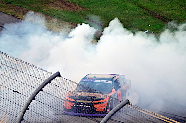 Sammy Smith clinches spot in Round of 8 with victory at Talladega ...
