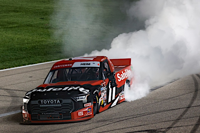 Corey Heim completes season sweep at Kansas in NASCAR Truck elimination ...